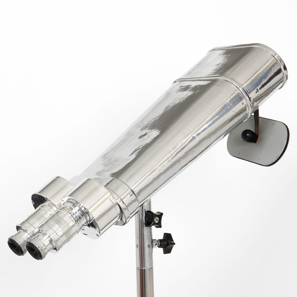 Zeiss WW2 era German Binoculars 20-40 x 80 | Vintage And Prestige